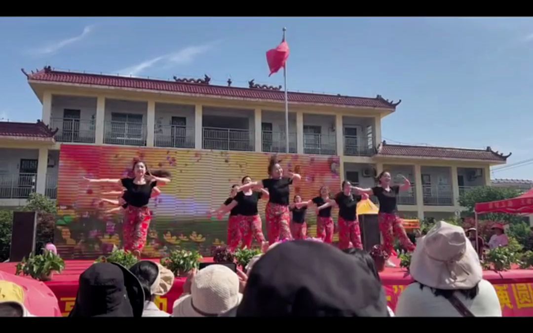 幼儿园六一舞蹈,爷爷奶奶和我们,元旦校园节目,演出完美成功,六一儿童...