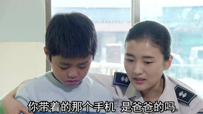 旧单车:爷爷重病入院,男孩努力赚钱,筹集药费