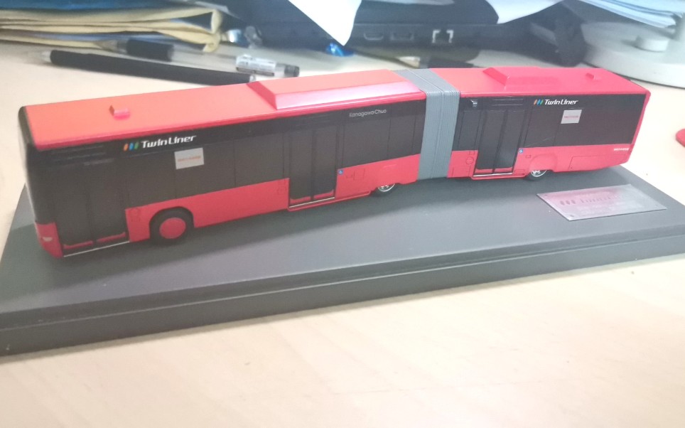 【1/80 HO比例巴士模型•青年BRT4大青后的远房亲戚哟(:D)∠)尼奥...