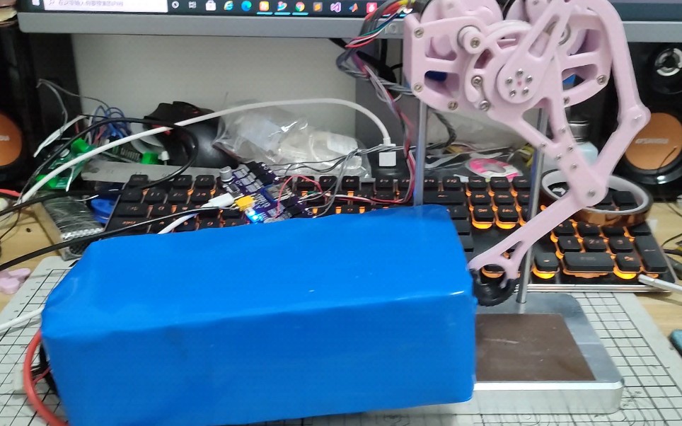 线传动机械狗腿子力矩测试