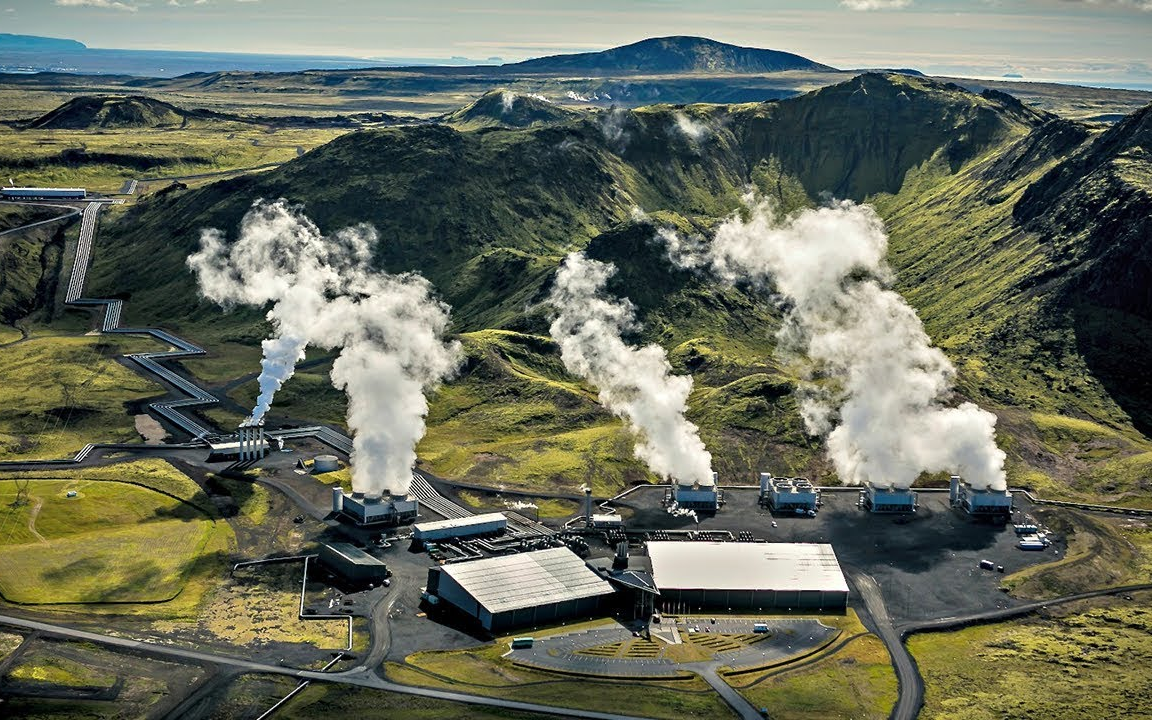 美国卫星经过中国新疆上空,发现不可思议一幕:中国人居然做到了