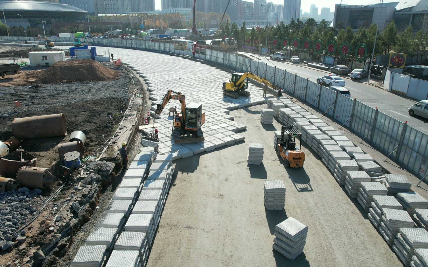 环形广场道路的铺装