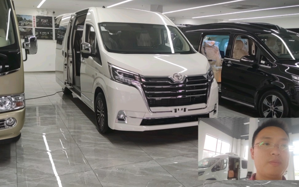 进口丰田海狮9座商务车,半隔断航空座椅沙发床。220V电源。特殊车...