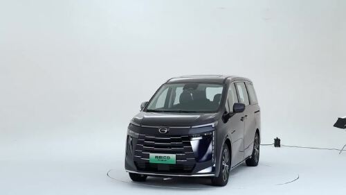 七座纯电商务车新选择!豪华空间智能科技,告别续航焦虑