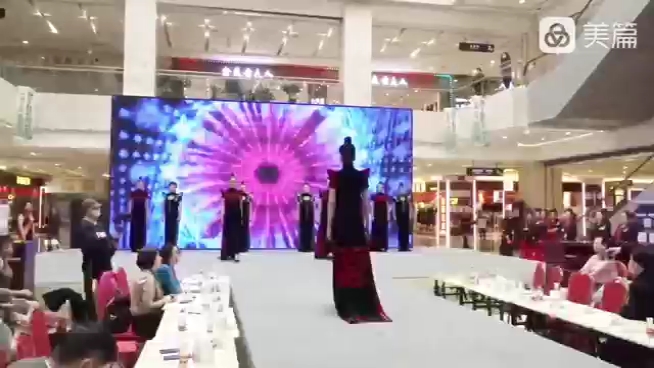 ...第一季春第七集《汉服走秀》黑龙江省北派旗袍艺术节组织委员会推荐