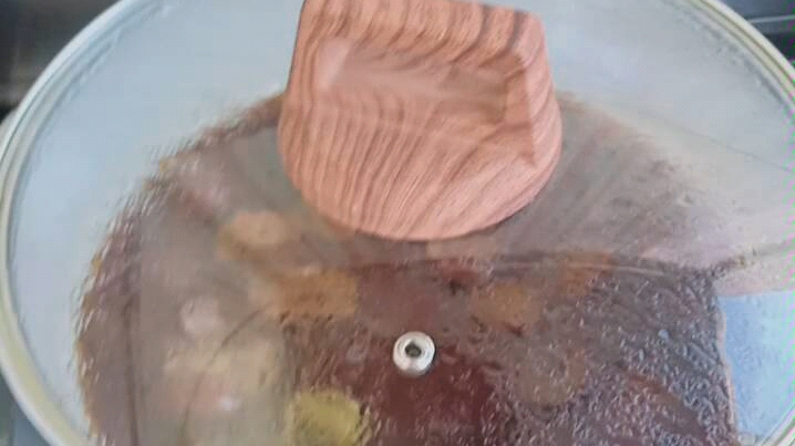 红枣枸杞姜红糖水