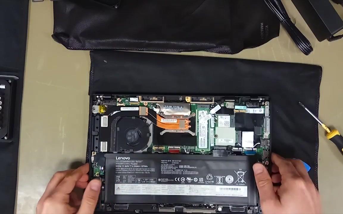 【拆解】Thinkpad X1 Carbon 2018 开箱拆解(转载)