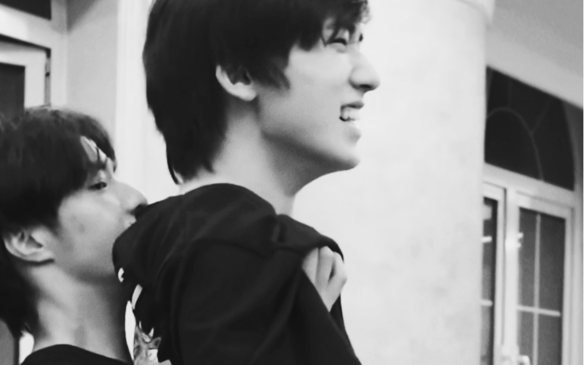 【文轩】午夜场!标记后颈!信息素快溢出来了!