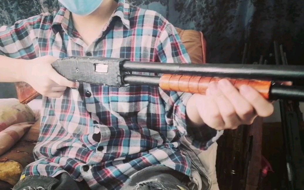 霰弹枪纸模型(视频拍摄于国外)