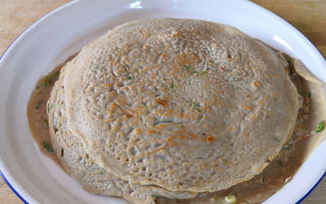 荞面薄饼的做法,一碗荞面一碗水,教你做出又薄又营养的早餐饼