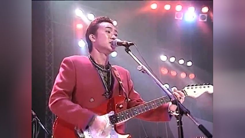 Beyond香港告别演唱会黄家驹一曲真的爱你