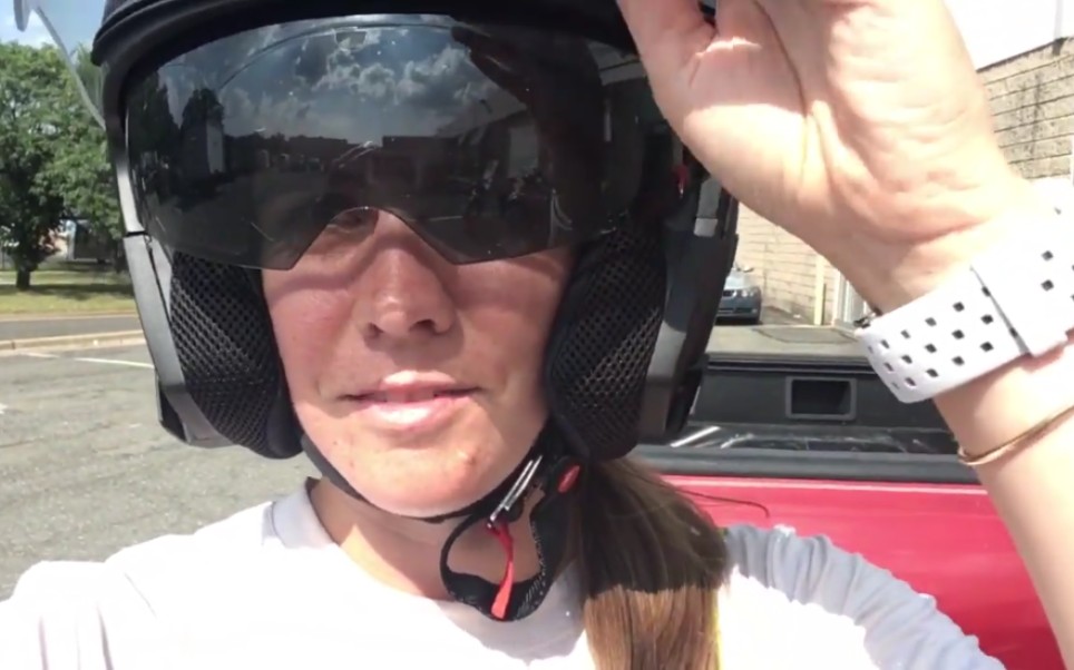 美国妹子带你在美国买摩托车,价格税费全过程!