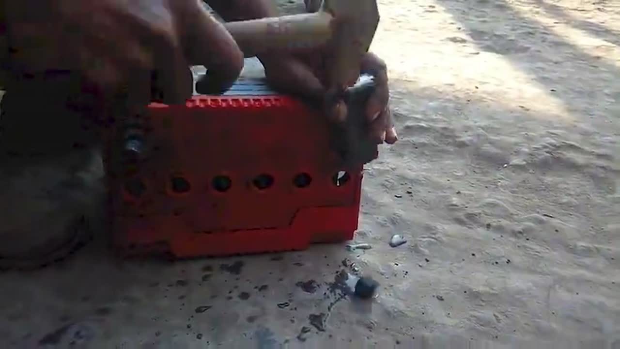 修复旧铅酸蓄电池,内部结构原来是这样,长见识了