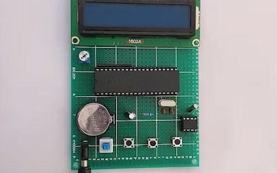 基于51单片机万年历/电子时钟系统设计