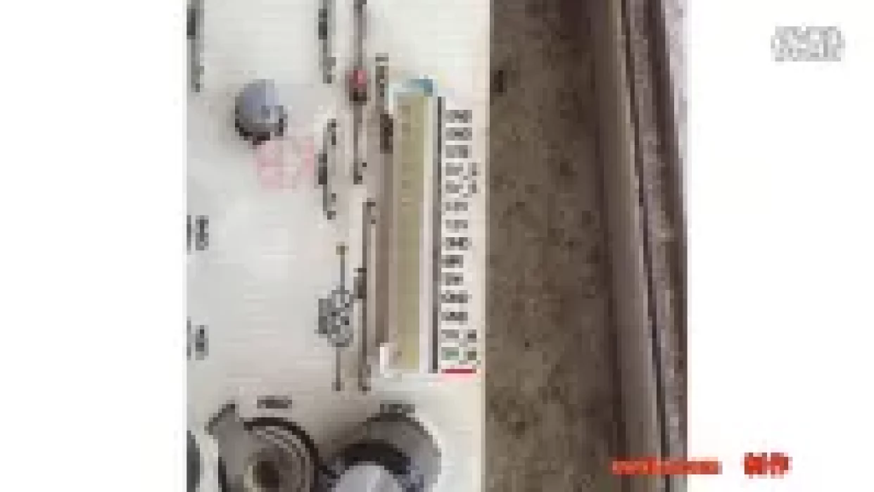 海信tlm26E58电视机不开机维修