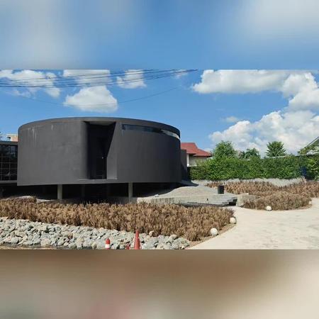 这家空间感比较强的咖啡馆你喜欢吗?