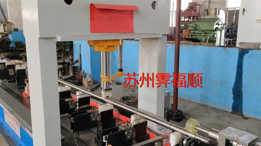 大家说校直钢管最简单方法 买一台全自动圆钢校直机好吗