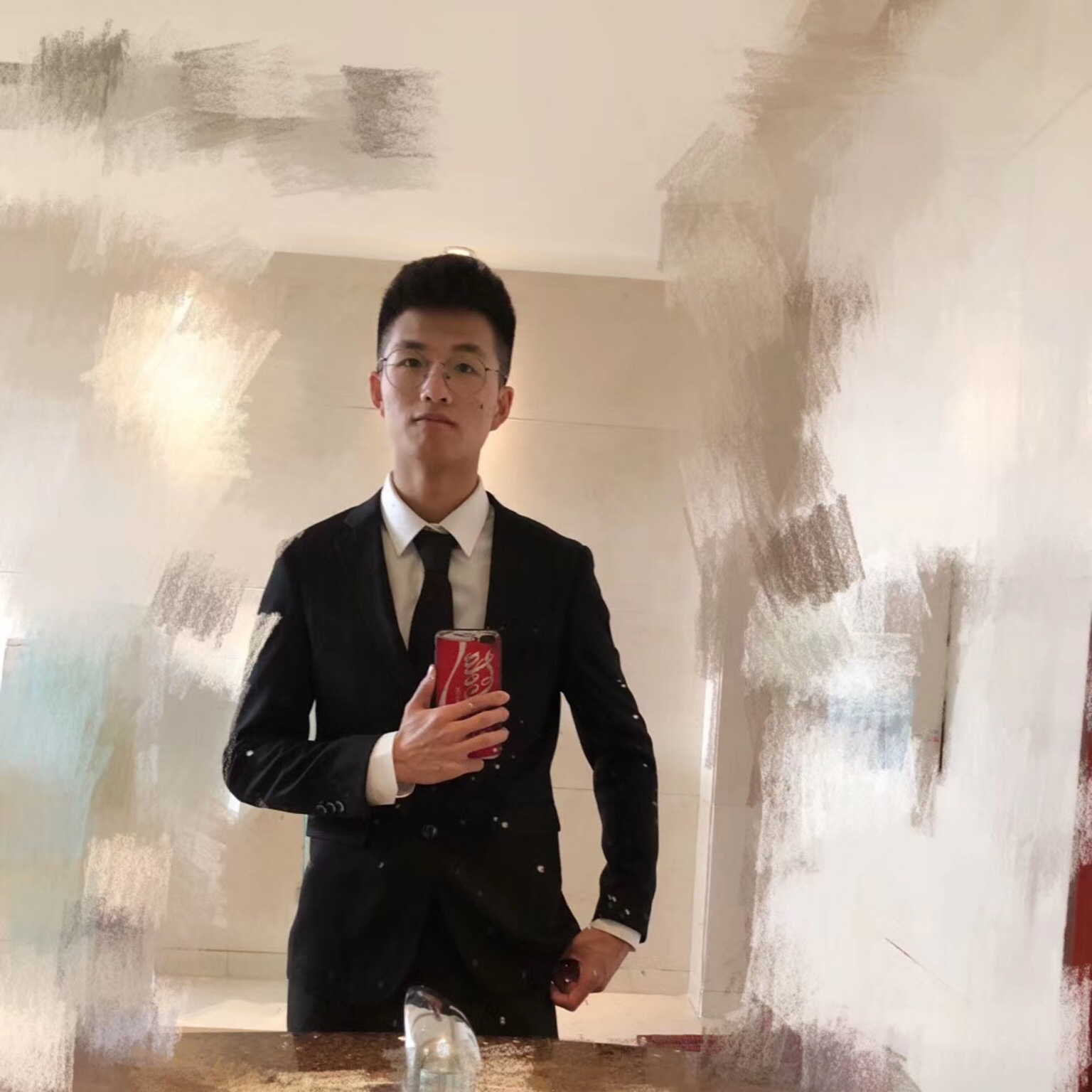 HH夫妇的H小姐 