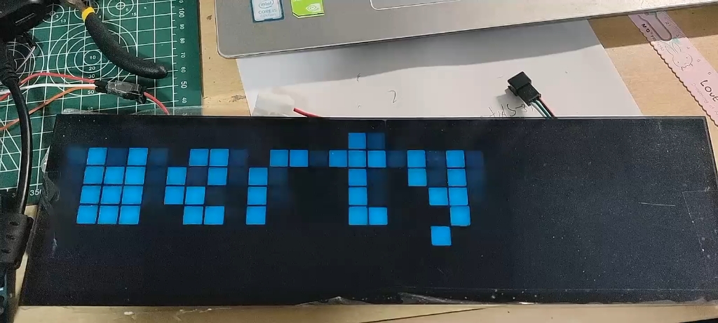 ws2812点阵滚动显示字符串测试