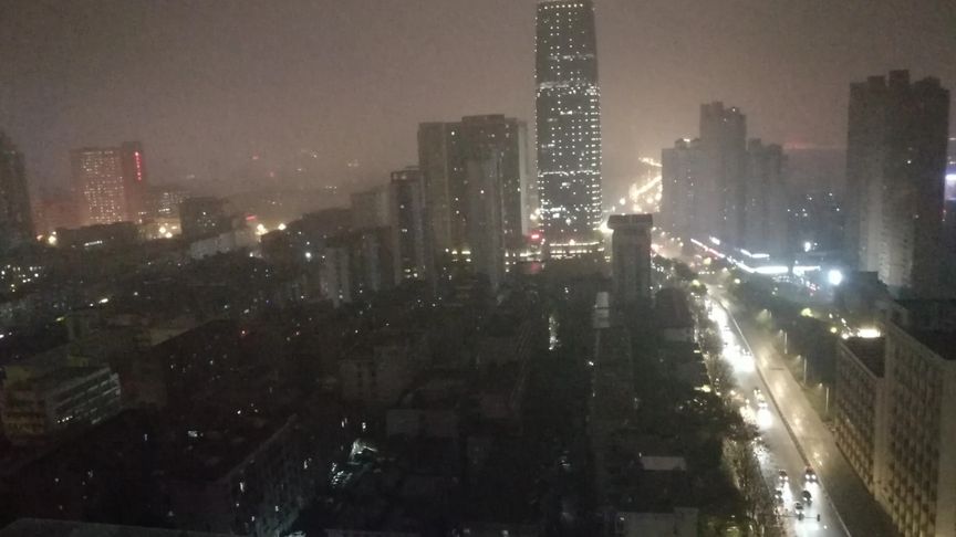 初次制作滚动字幕,花费了一个上午,大家给个建议!