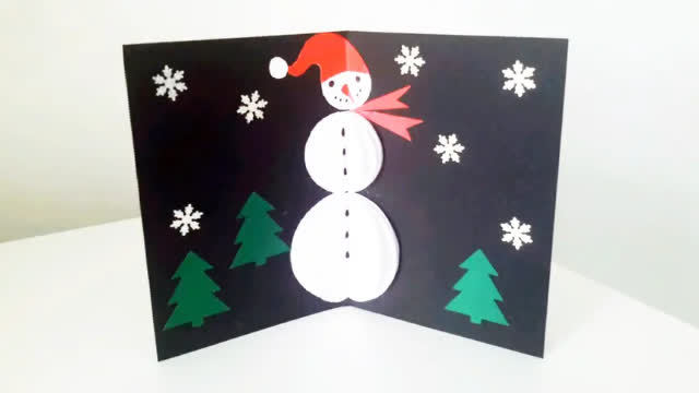 手工制作DIY教程,教你制作一个精美的立体雪人贺卡
