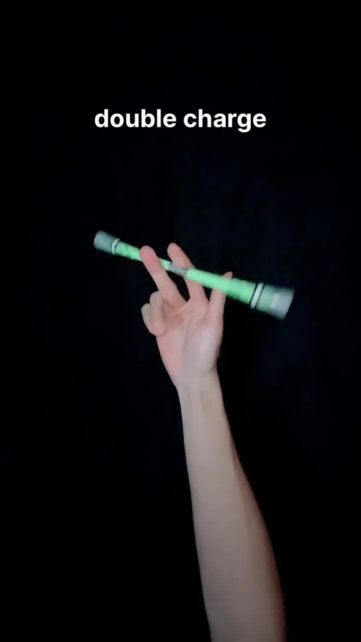 简单两个动作,你也可以做到很炫酷,转笔教程