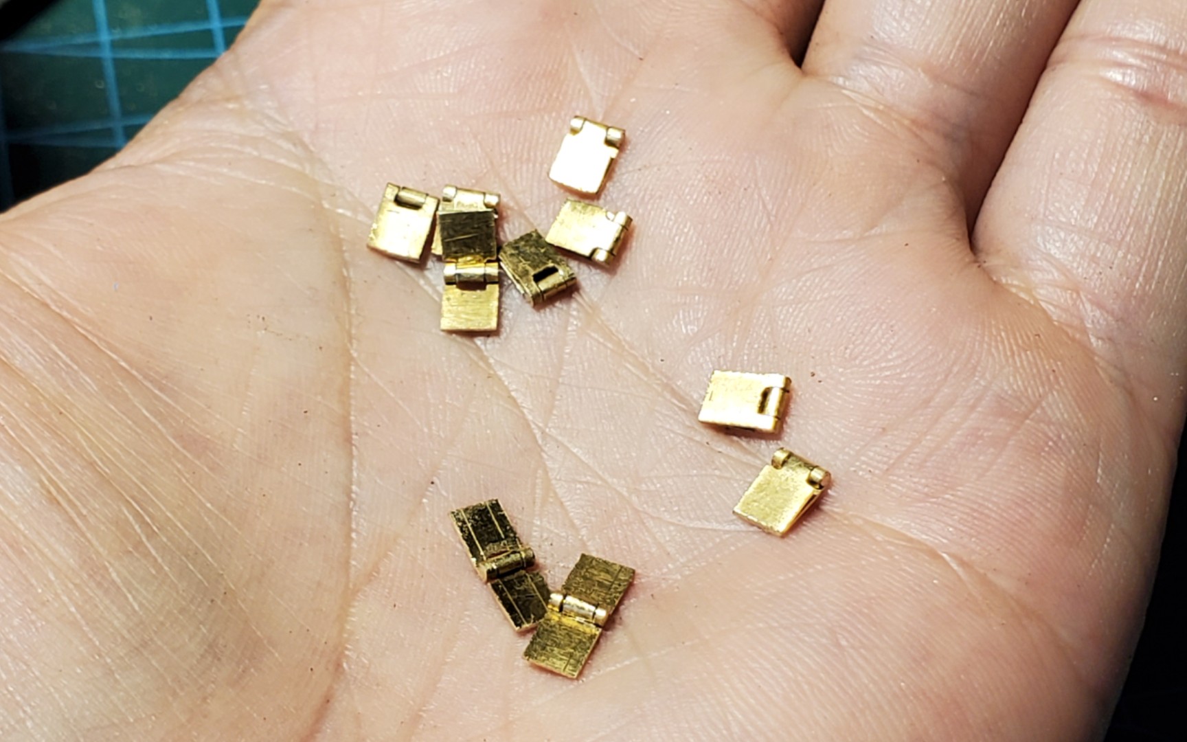 一看就会,微型合页的制作教程,微模型上应用场景广泛。
