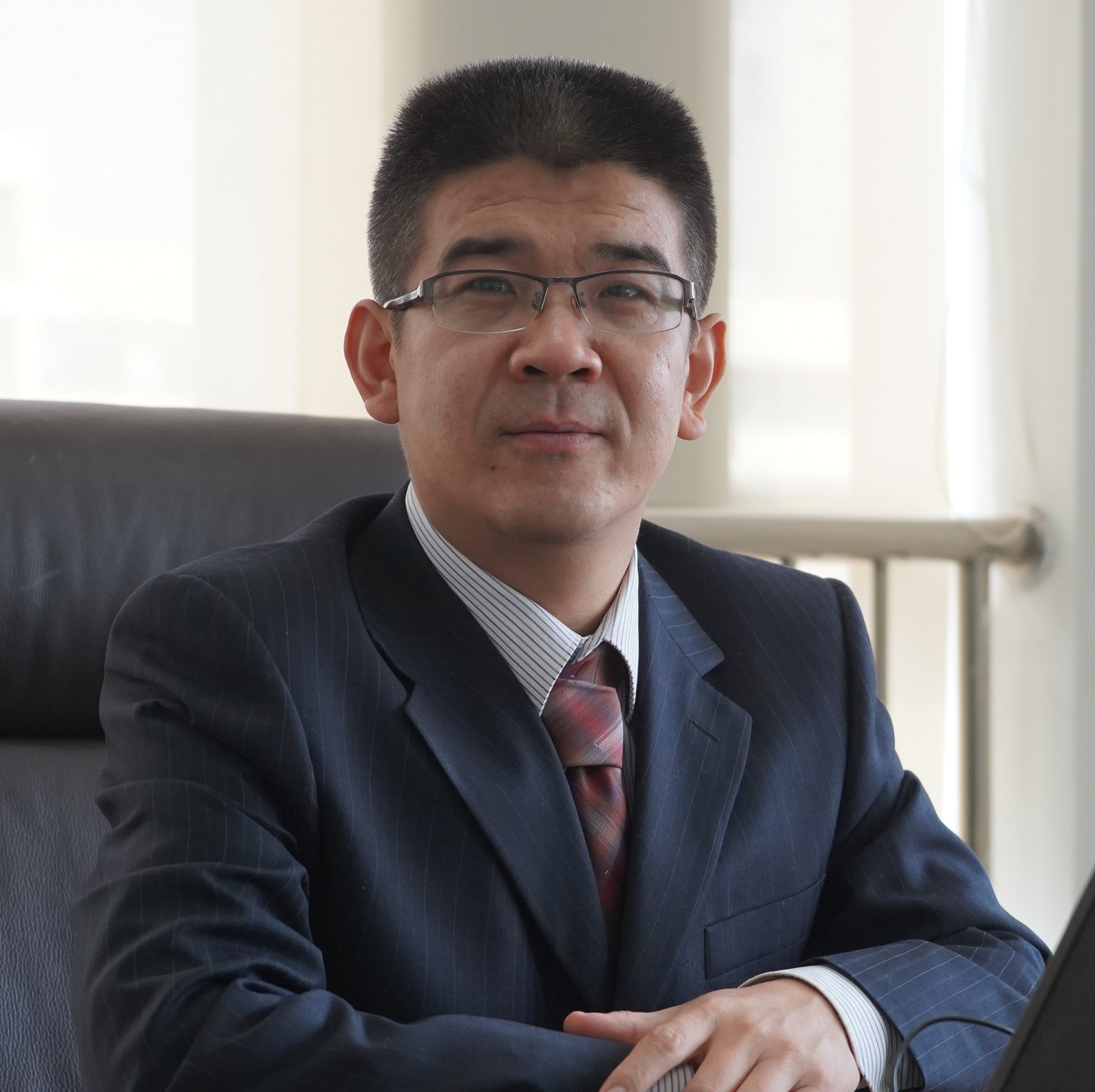 PI数据库专家李营 