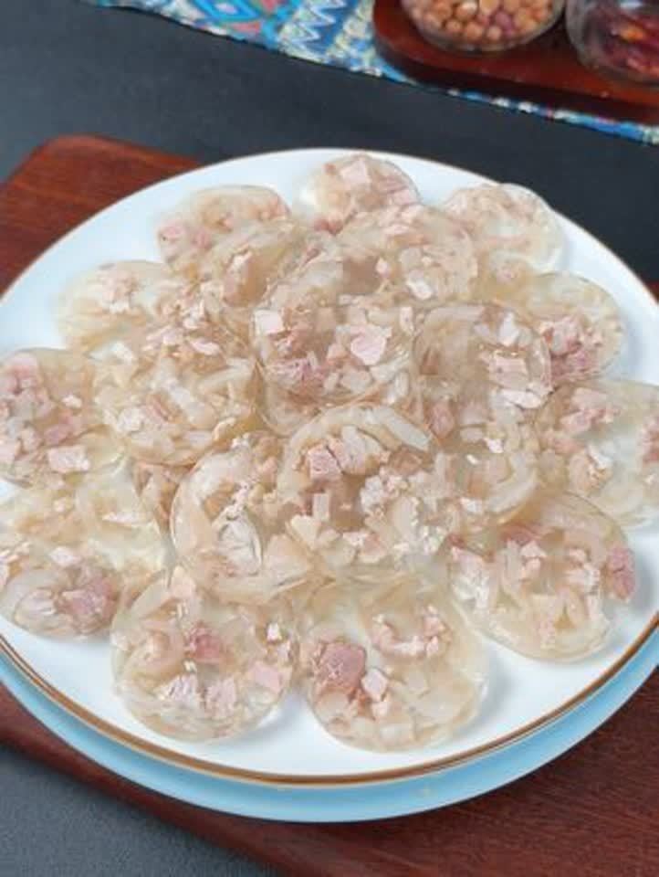 好吃紧实肉皮冻做法