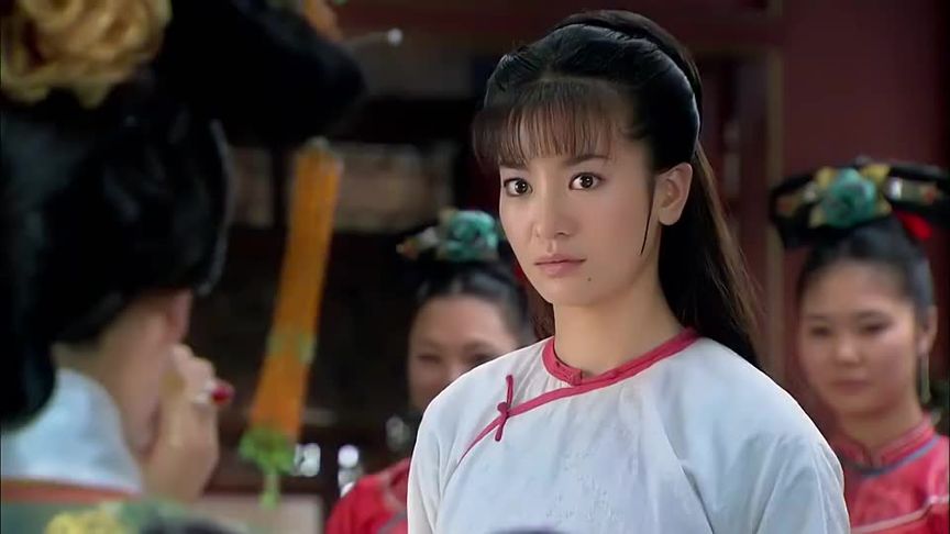 新还珠格格:令妃提醒小燕子,宫中谨言慎行,小燕子知事情严重性