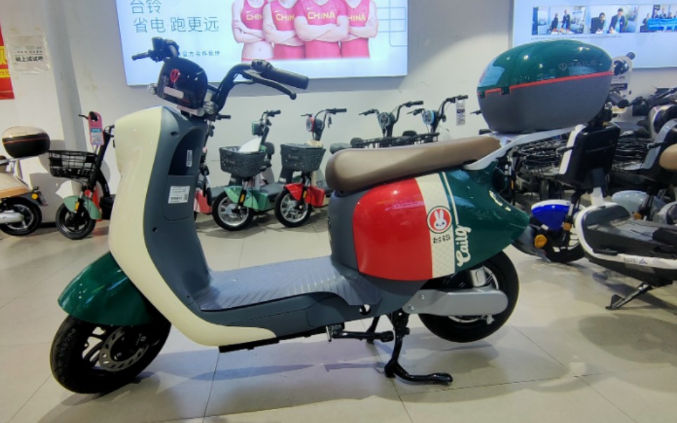 台铃新款米果优跑,一款适合男性骑行的电动自行车,配置高颜值高