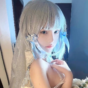 游戏分享者易小秋 