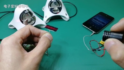 音频信号经过光电转换就可以实现超低成本远距离通讯