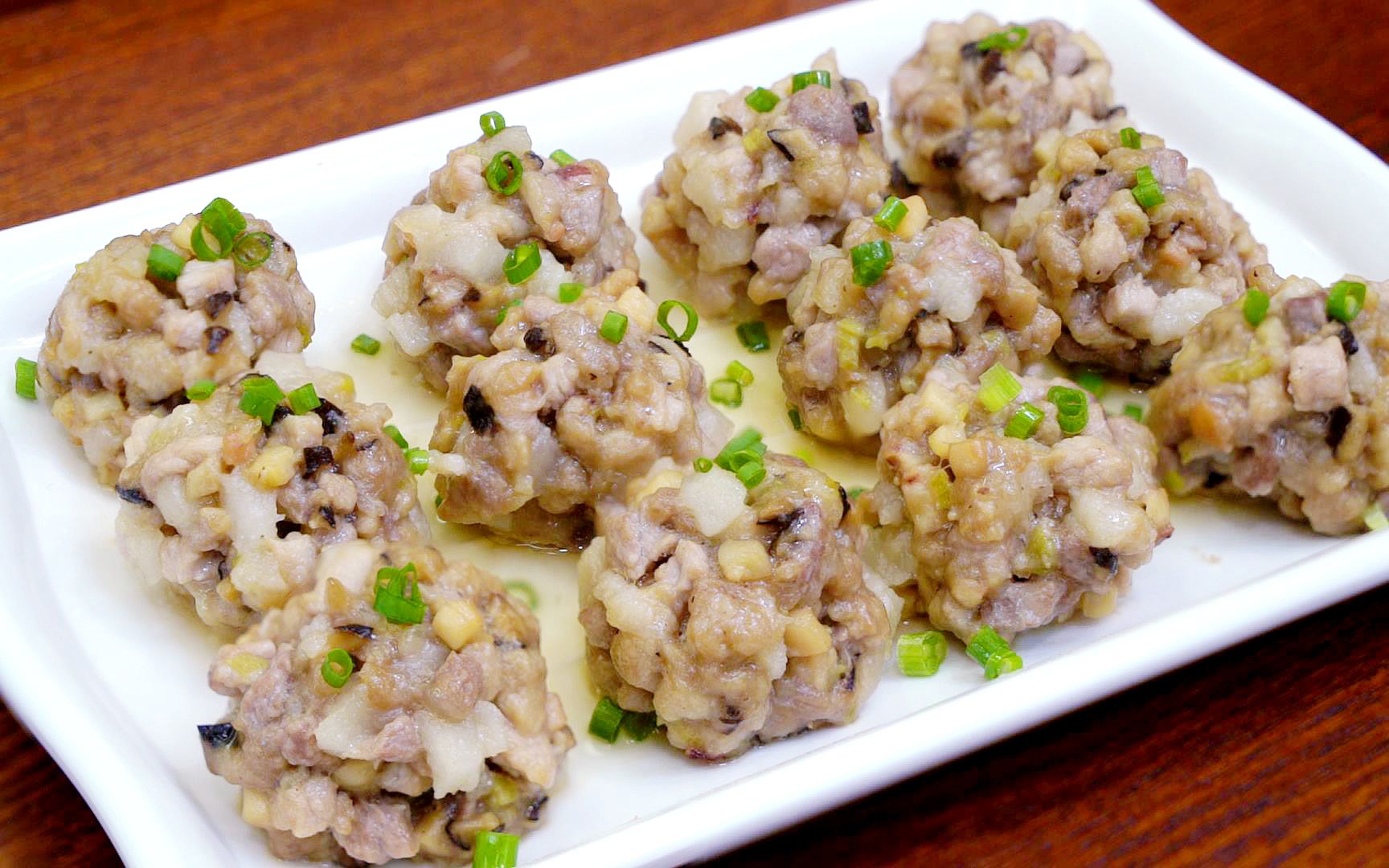 客家開鍋肉丸:年夜飯都少不了這道菜,鮮香味美,一大盤上桌搶光光