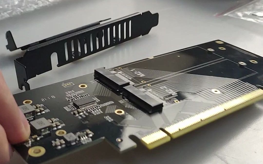 ...16 PCIE4.0 4盘位M.2 NVME固态硬盘软RAID阵列卡,万兆读写高速传输