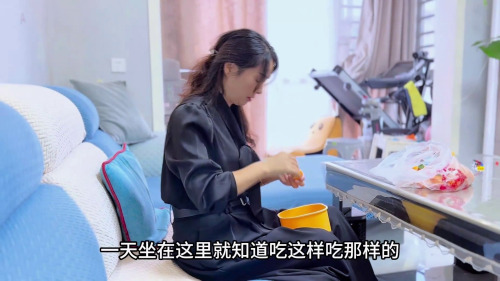 媳妇有钱都不还信用卡,不知道她到底怎么想的