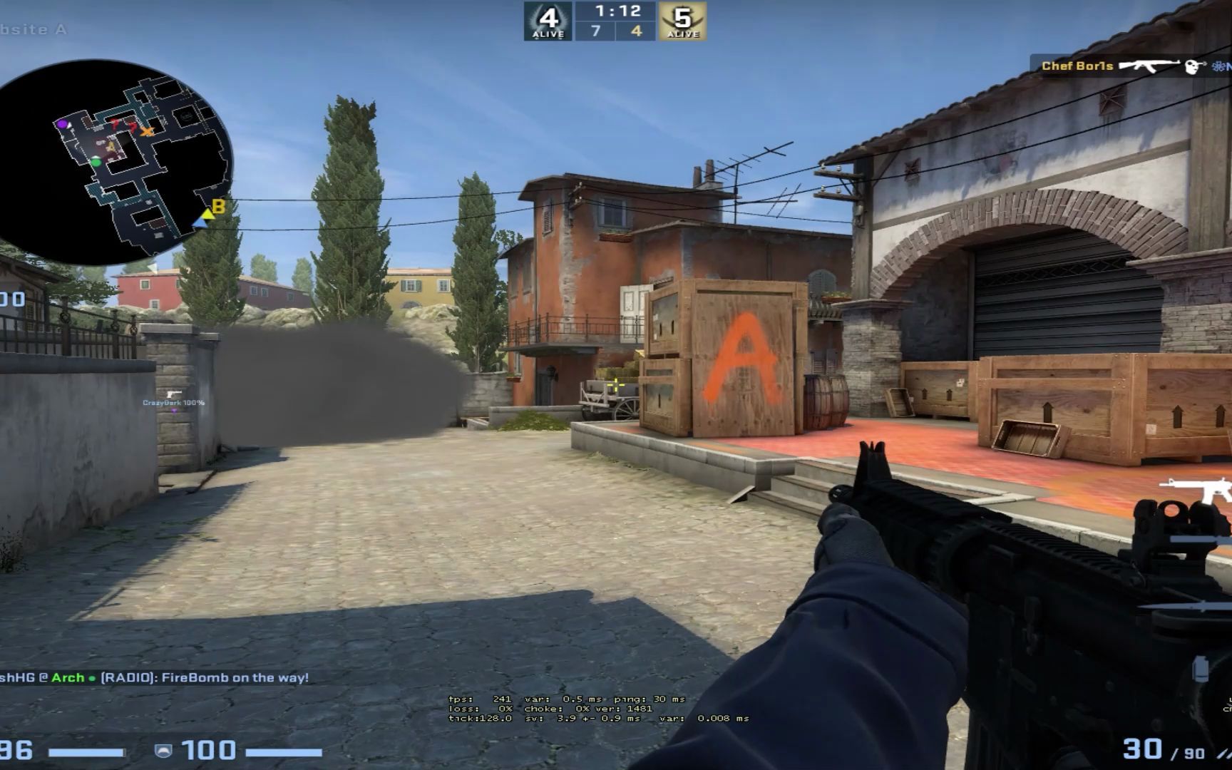 2000小时CSGO玩家是怎样打游戏的