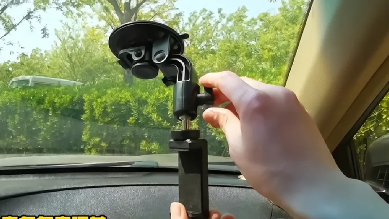 车载拍摄支架 车载拍摄支架 一个人如何拍出好看的侧颜开车视频