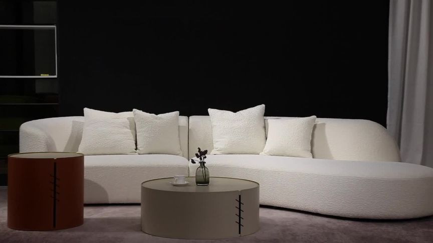 采用舒适柔软透气泰迪绒/羊羔绒面料