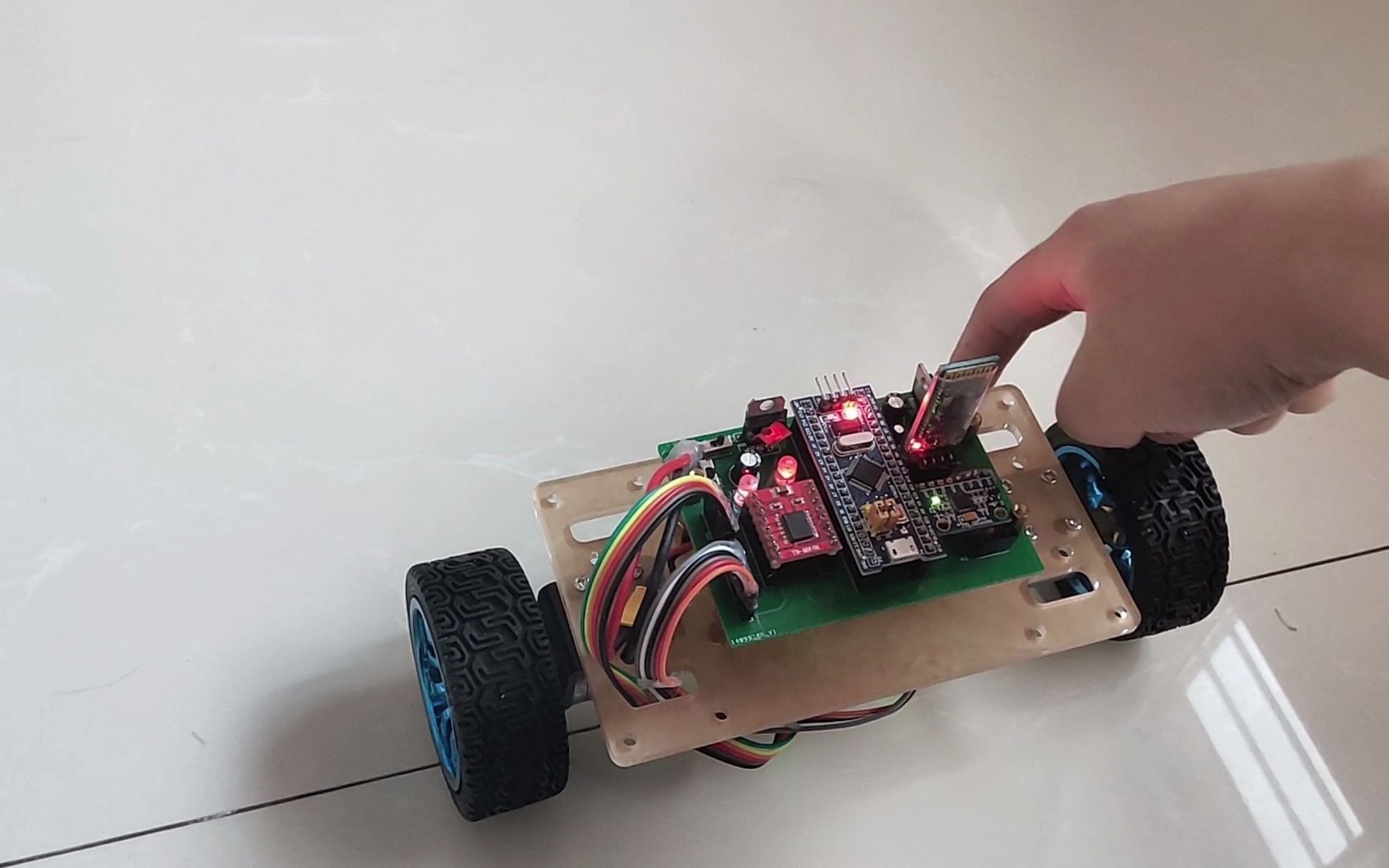 【平衡小车】stm32+PID控制+蓝牙平衡小车(资料分享)