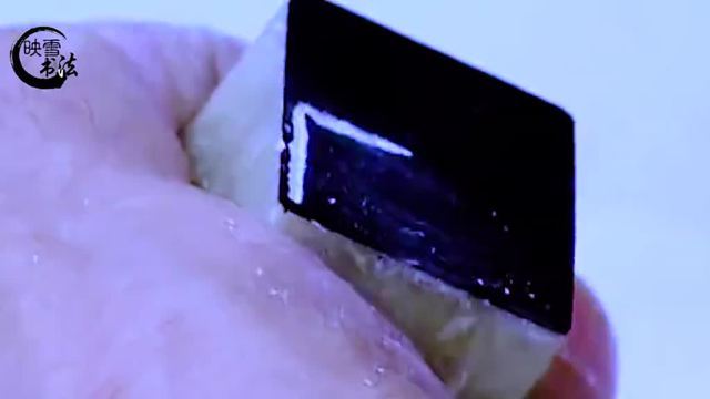 书法名家篆刻汉印欣赏"厚德载物",章法均衡,用刀流畅