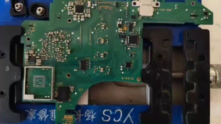 switch oled 围脖改拆emmc字库飞线,红灯不开机维修,改了字库飞线,...