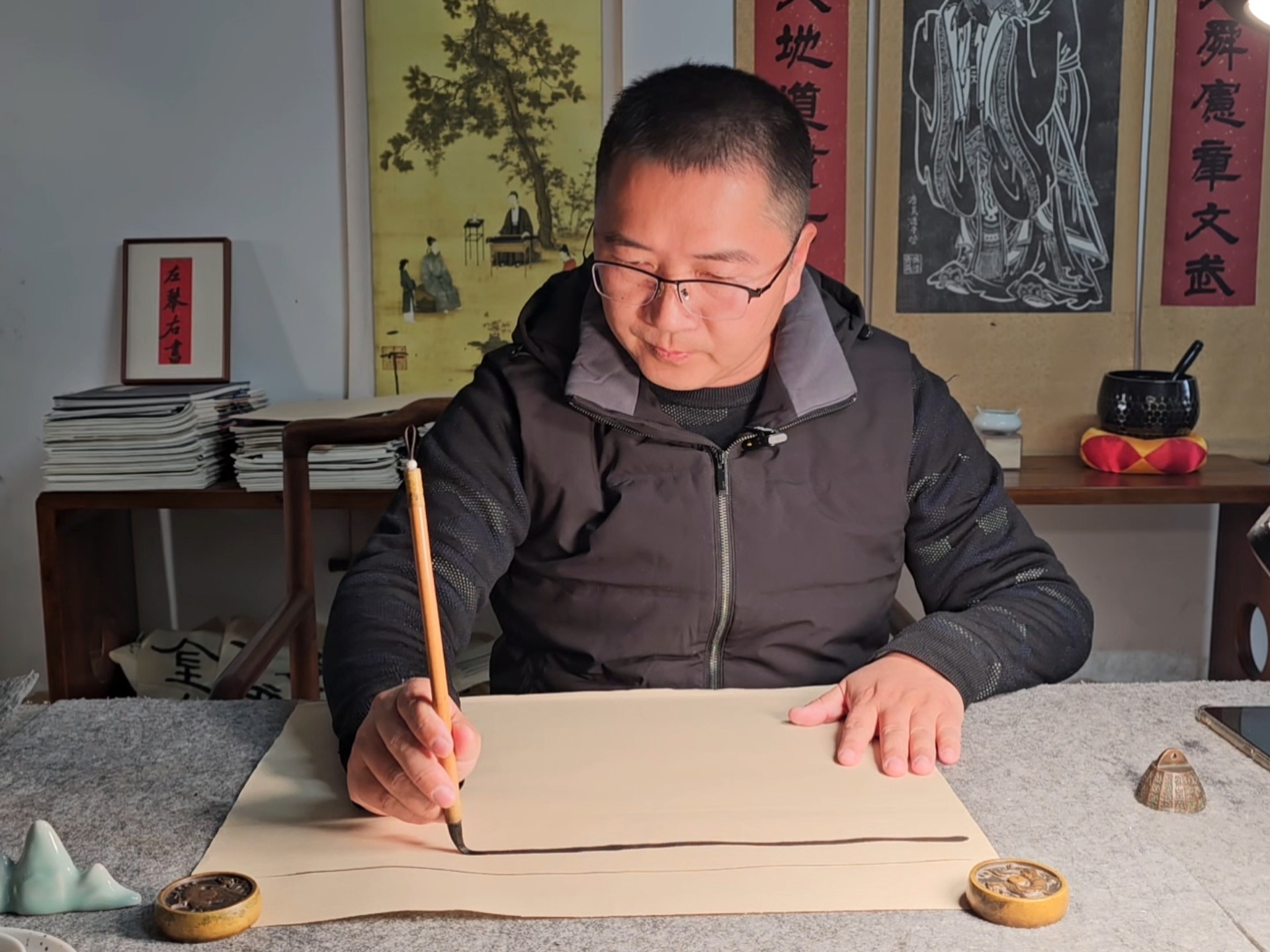 篆书长横,坐姿写法要诀。