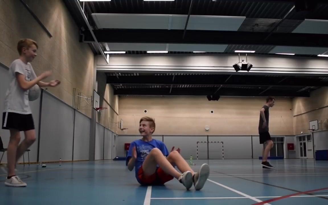 这才是少年应有的模样!