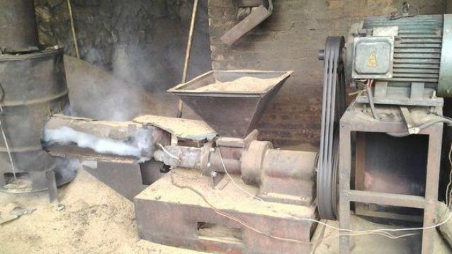 制炭工厂,机制无烟木炭,原来是这样的