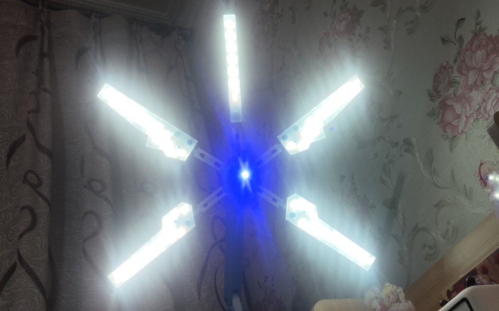 3D打印制作死亡搁浅探测器台灯