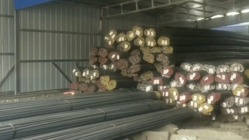 钢材价格每吨涨了接近一百块钱,公司三四千吨库存赚大了。