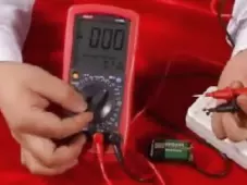 数字万用表的使用