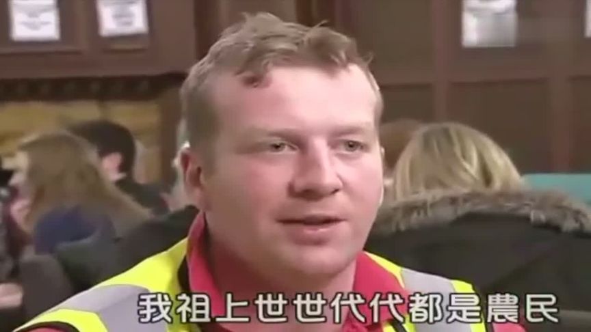这是英国第一个被两位评委撤回否定票的表演,三农民征服三位评委