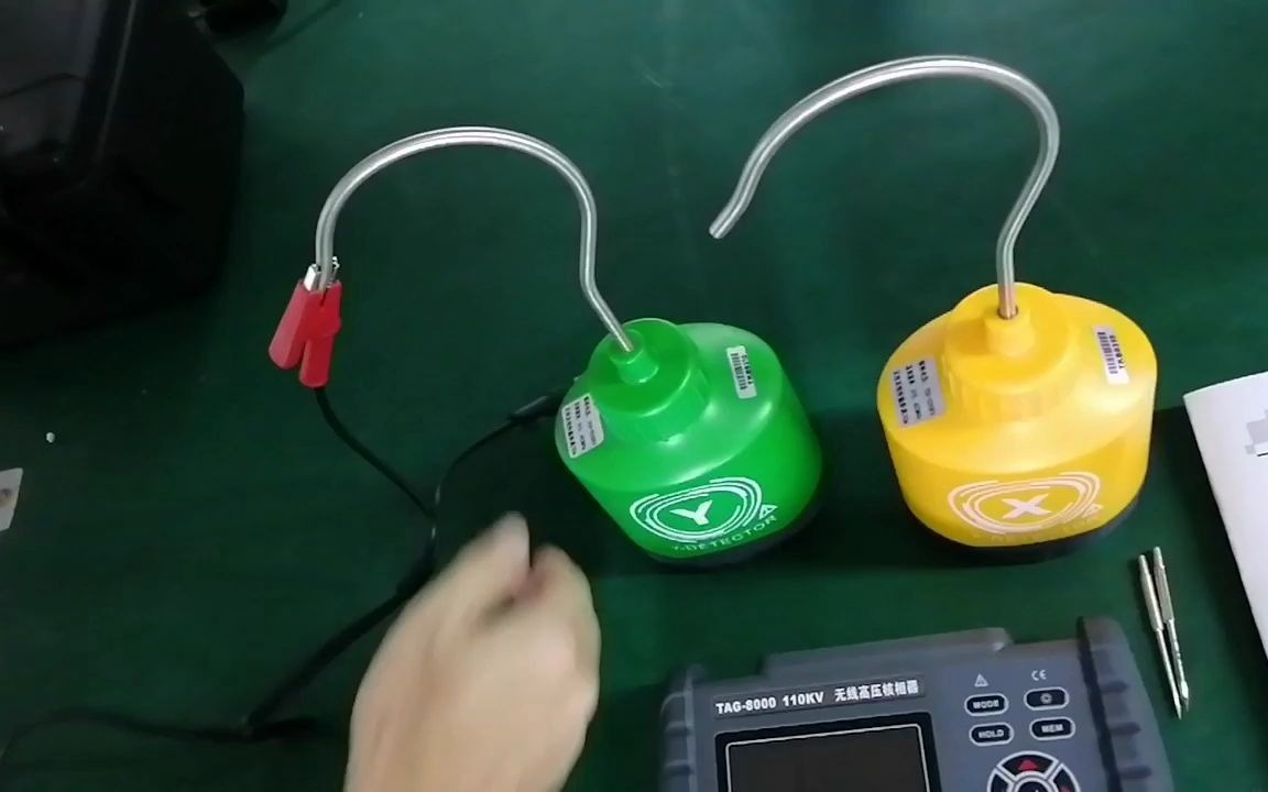 核相仪(又称无线高压核相器,下面上海徐吉电气给大家简单介绍下核相...